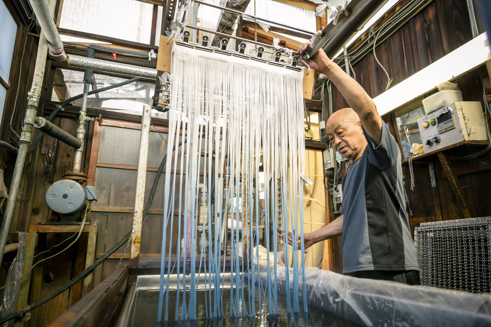 ストリングスカーテンの「 Lineview」 - Anonimo Design